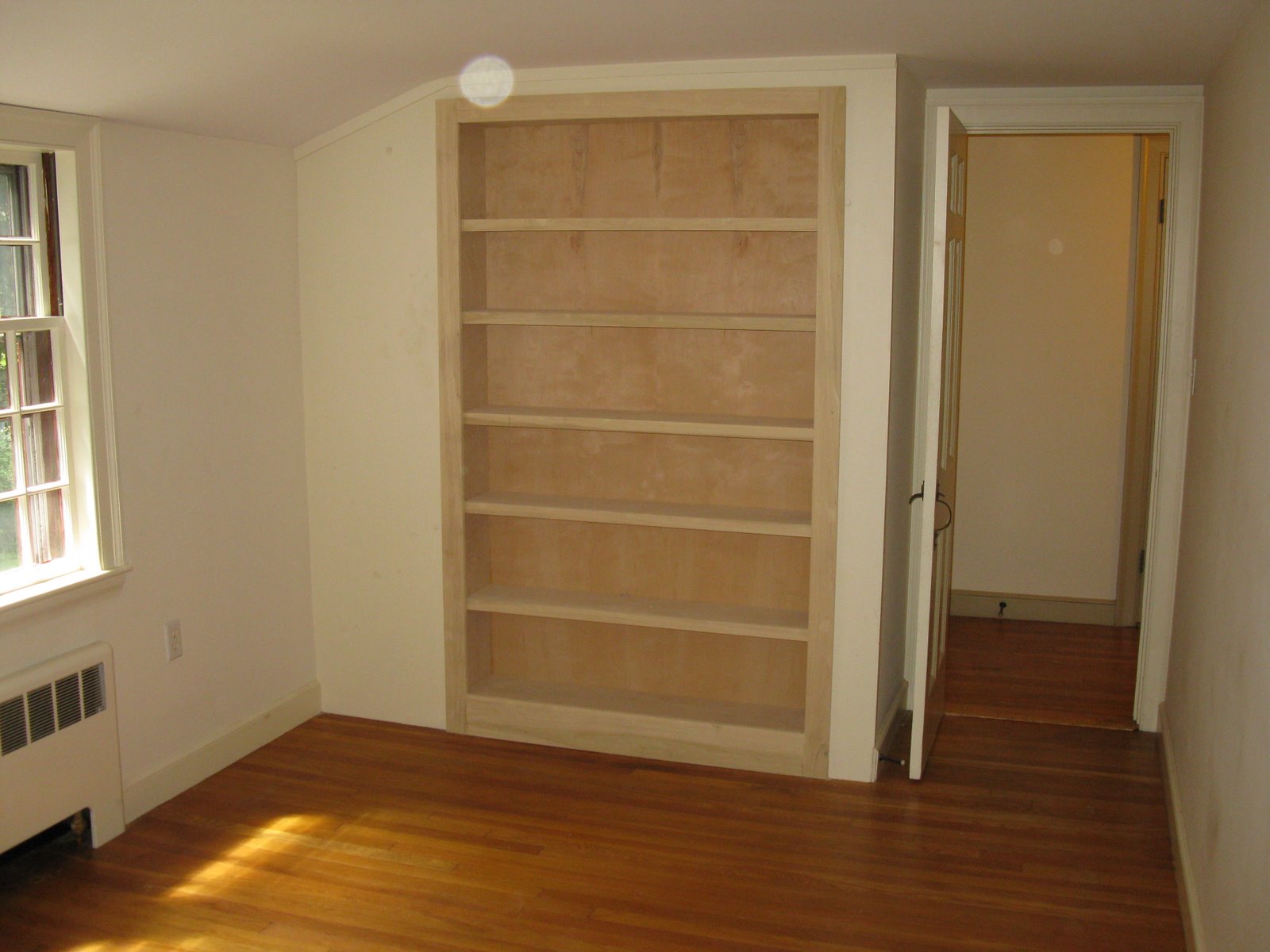 Building A Closet - Concord Carpenter
